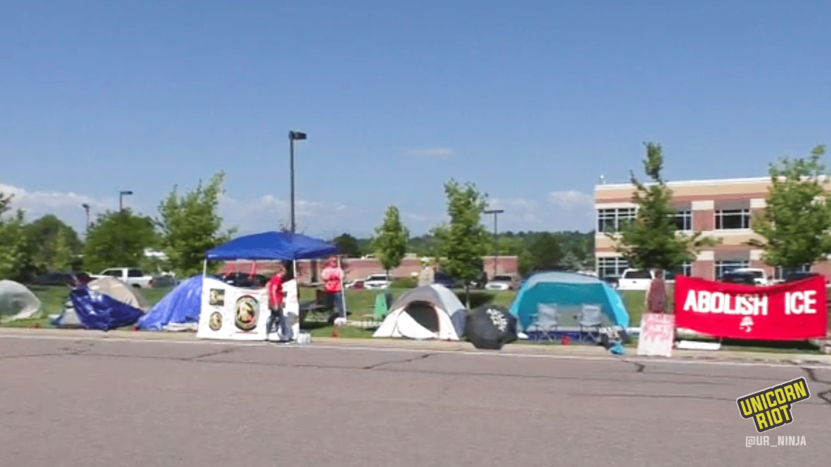 ICE Occupation Emerges at Denver Field Office - UNICORN RIOT