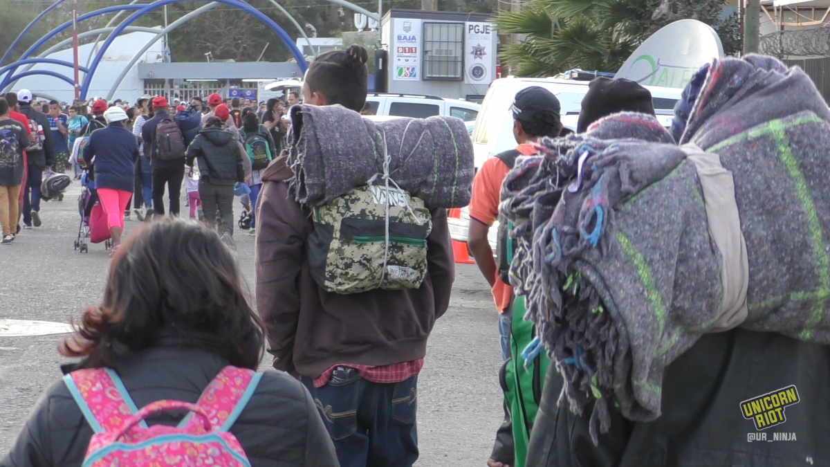Migrants Speak as Thousands Continue to Arrive - UNICORN RIOT