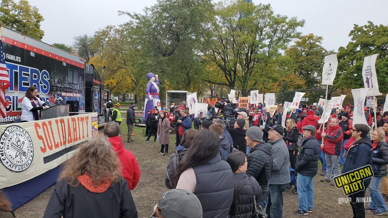 Chicago Teachers and Allies Rally as Strike Continues - UNICORN RIOT
