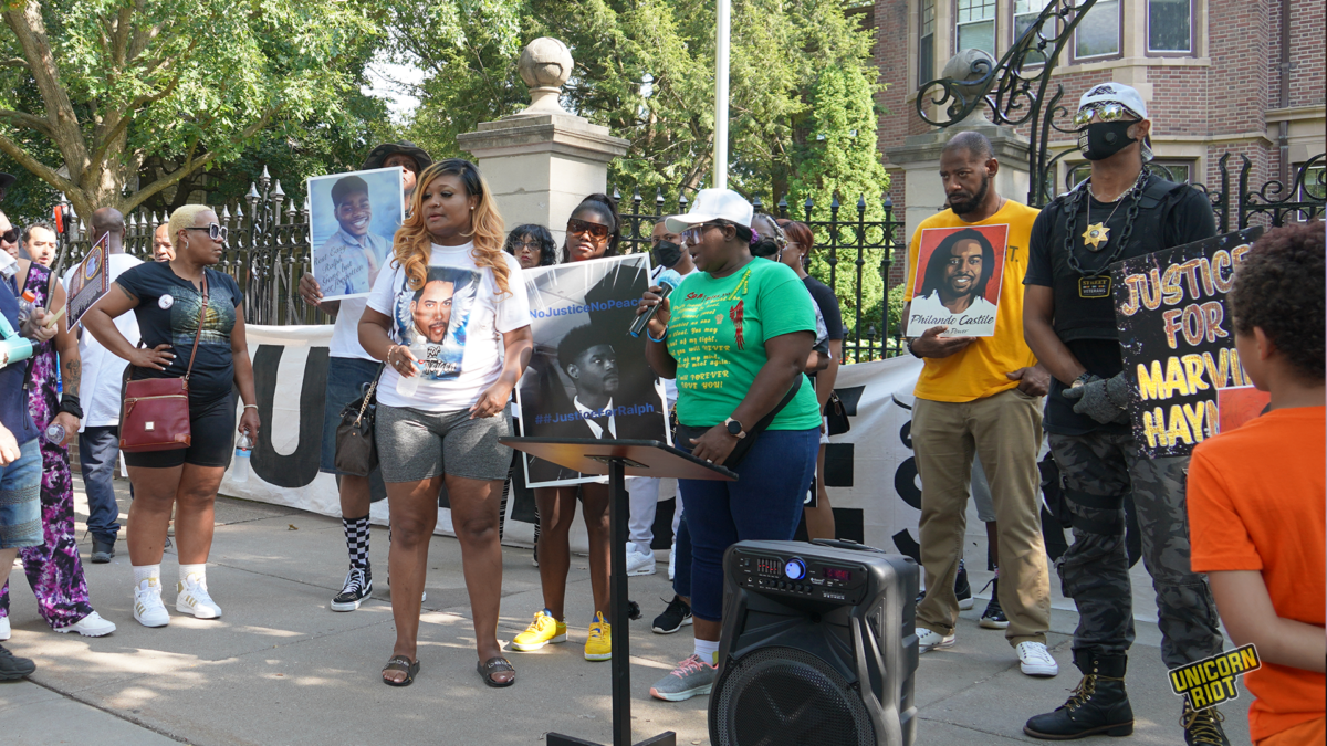 Ralph-Bell-Family - UNICORN RIOT