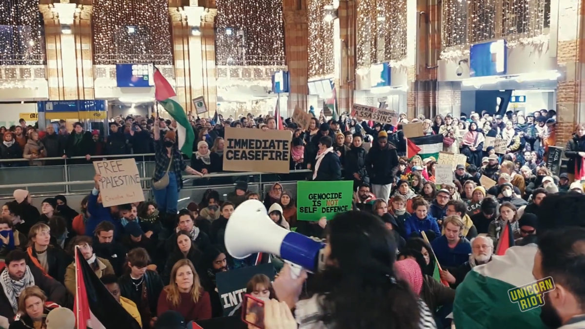 Pro-Palestinian Activists Take Over Amsterdam Central Station - UNICORN ...
